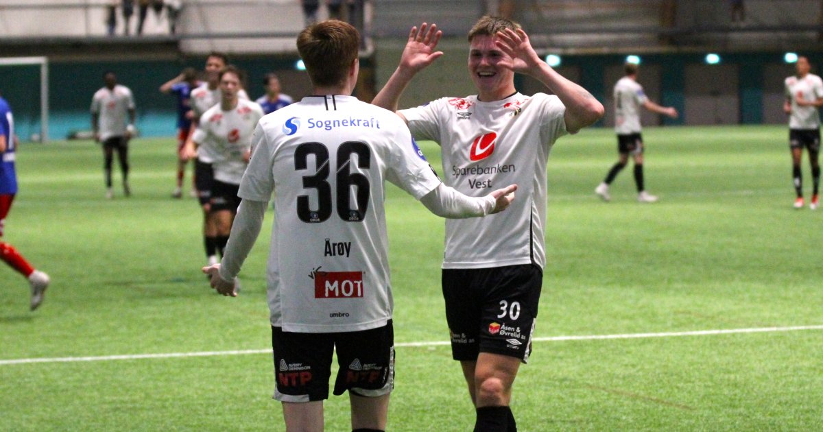 Treningskamp: Lagoppstillinga mot Hønefoss / SOGNDAL FOTBALL